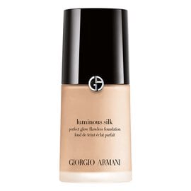 Discover Luminous Silk Makeup Looks | Armani beauty Australia